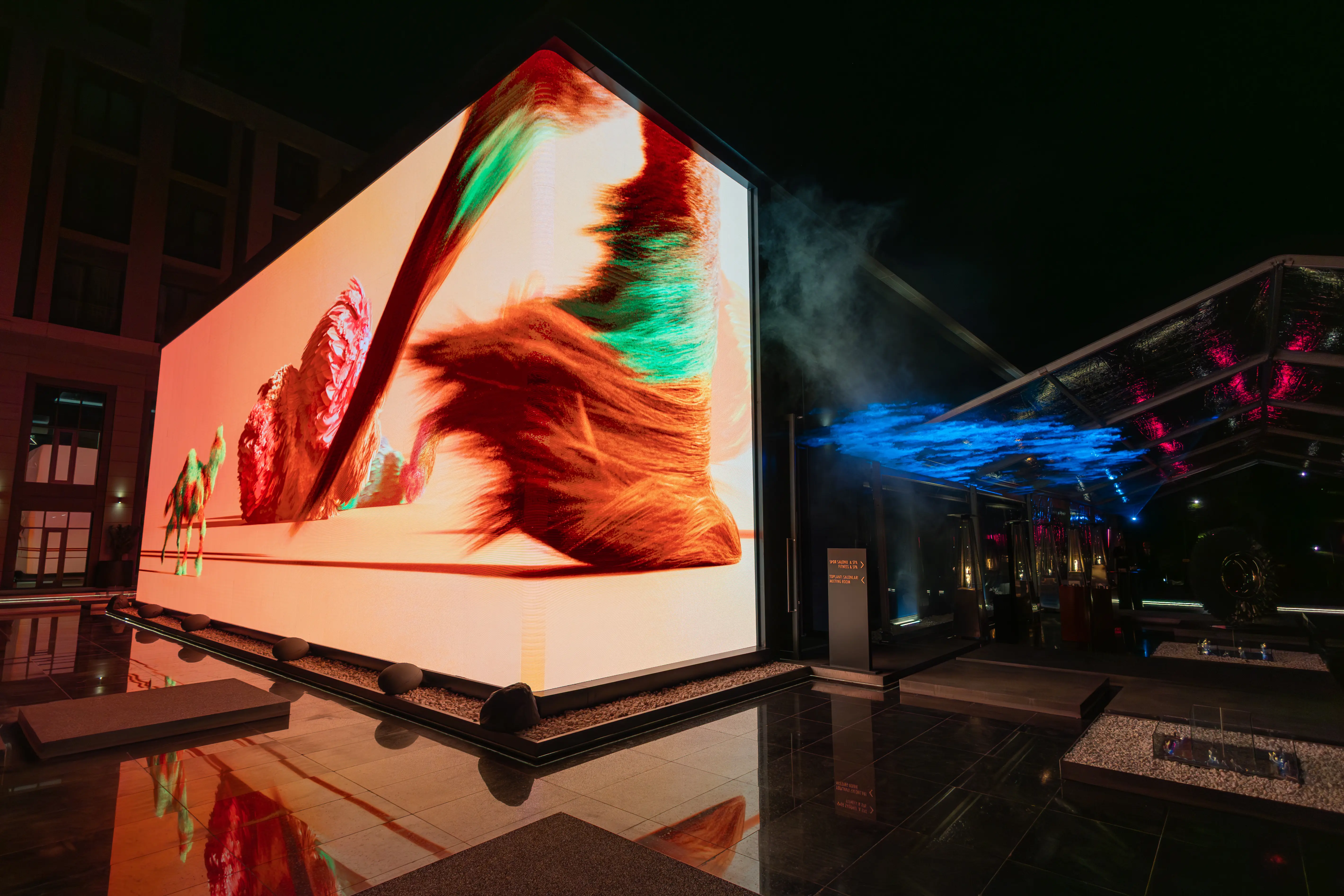 The Cube | CCN Holding